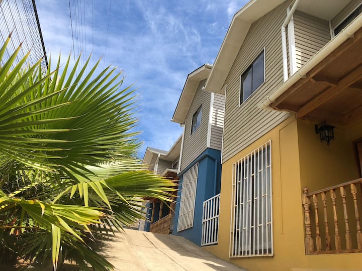 Cabañas  Iglesia De Fátima. - 