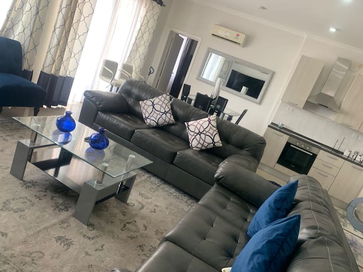 Luxury Apartment In Osu, Accra - Accra