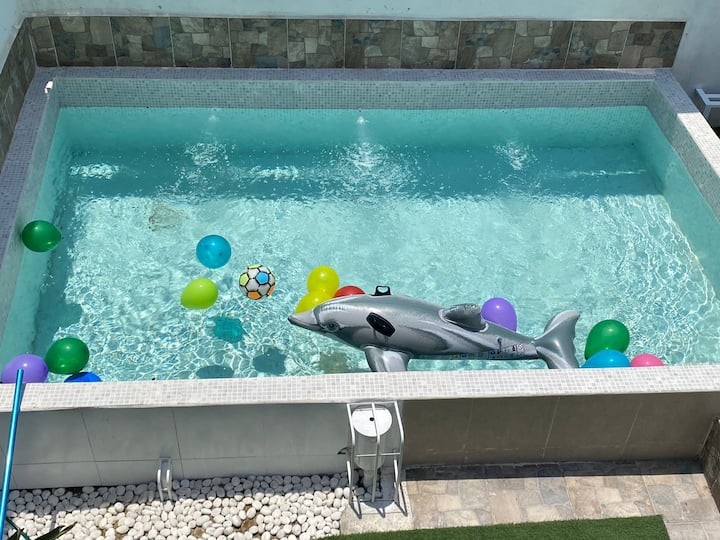Casa De Descanso Con Piscina Galileos - León