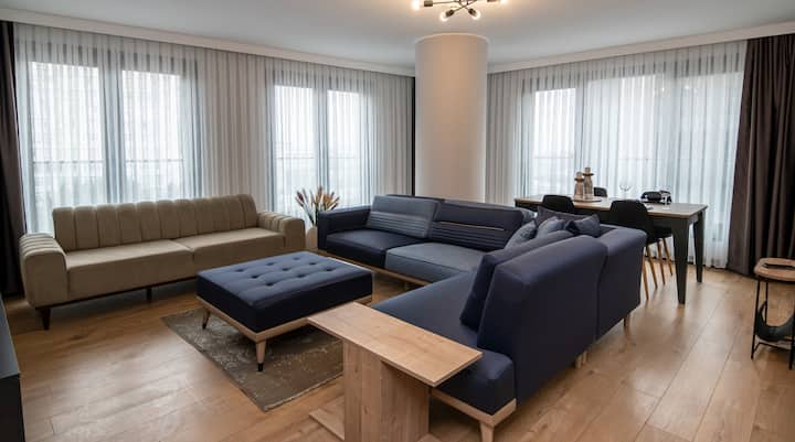 Elite 3+1 Full Air Conditioned In Rezidence - Estambul