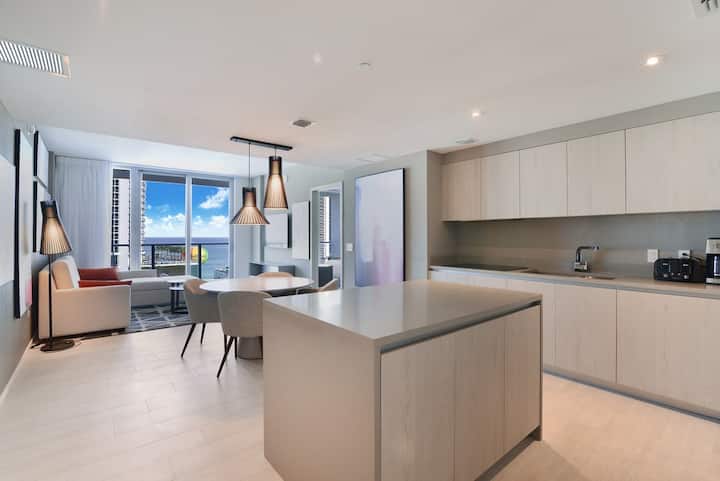 Amazing Condo Resort In Hollywood 14/5 - Hallandale Beach, FL