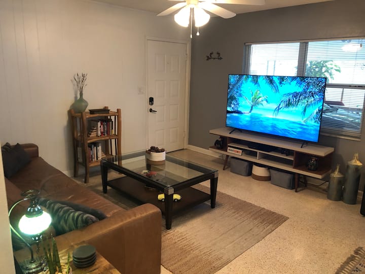 Private Pool Home Near Downtown - Winter Park, FL