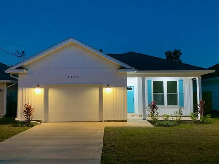 Perfect Family Stay! Near Beach + Ping Pong Table! - Perdido Key, FL
