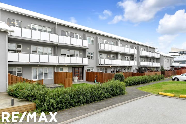 Cosy Apt Near Skylagoon And Downtown Reykjavík. - Reikiavik