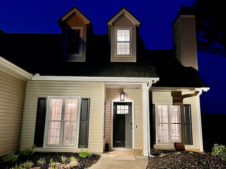 Lake Lanier House 2 - Gainesville, GA