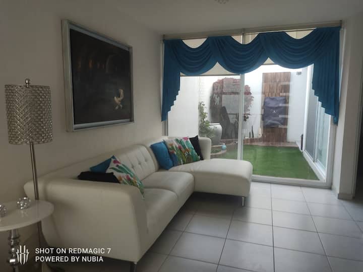 Bonita Casa Poniente  Aurora - Aguascalientes