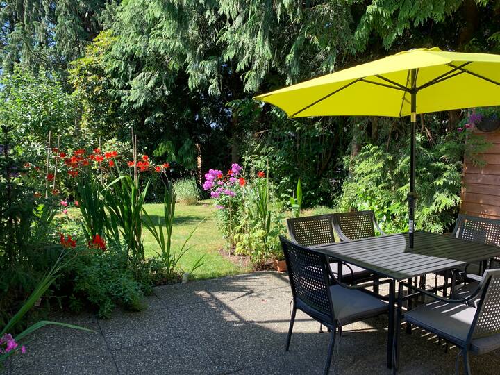 Awesome 2br In Lynn Valley - Mount Seymour