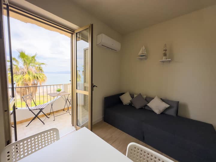 Caronì Casa Sul Mare - Secondo Piano - Santo Stefano di Camastra