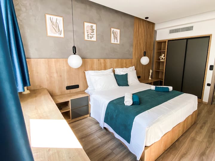 Luxury Living With 2 B/r In Magdalena Suite 2.0 - Héraklion