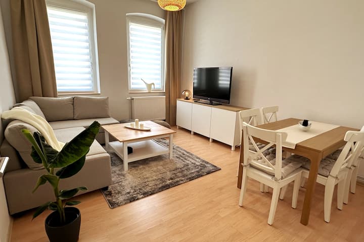 Ferienwohnung Mit 3 Schlafzimmer Für 8 Und Balkon - Erfurt