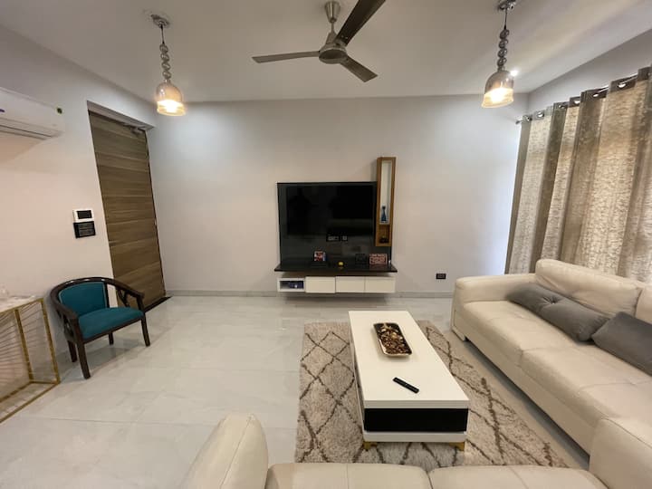 Peaceful 3 Bedroom Apartment. - Kharar