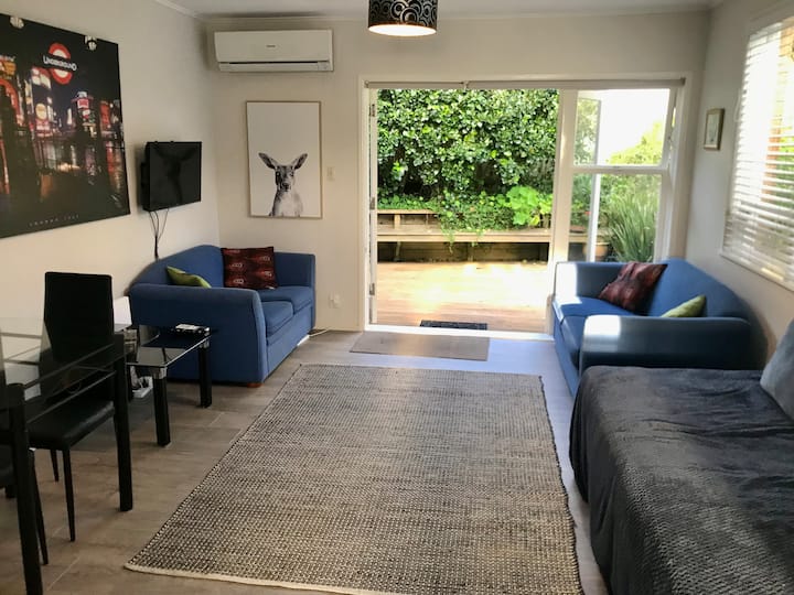 Quiet & Convenient - Auckland