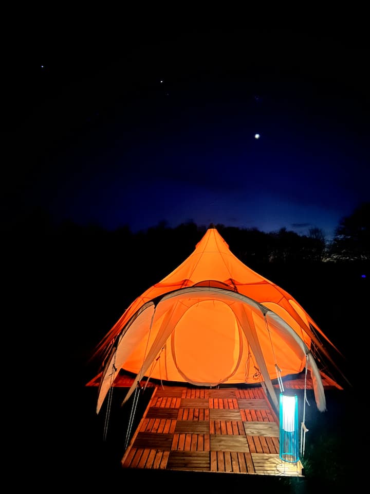 Nuit Insolite Dans La Nature - Moncontour