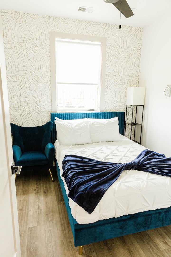 2 Miles To Downtown-fast Wifi And Free Parking - Nashville, TN