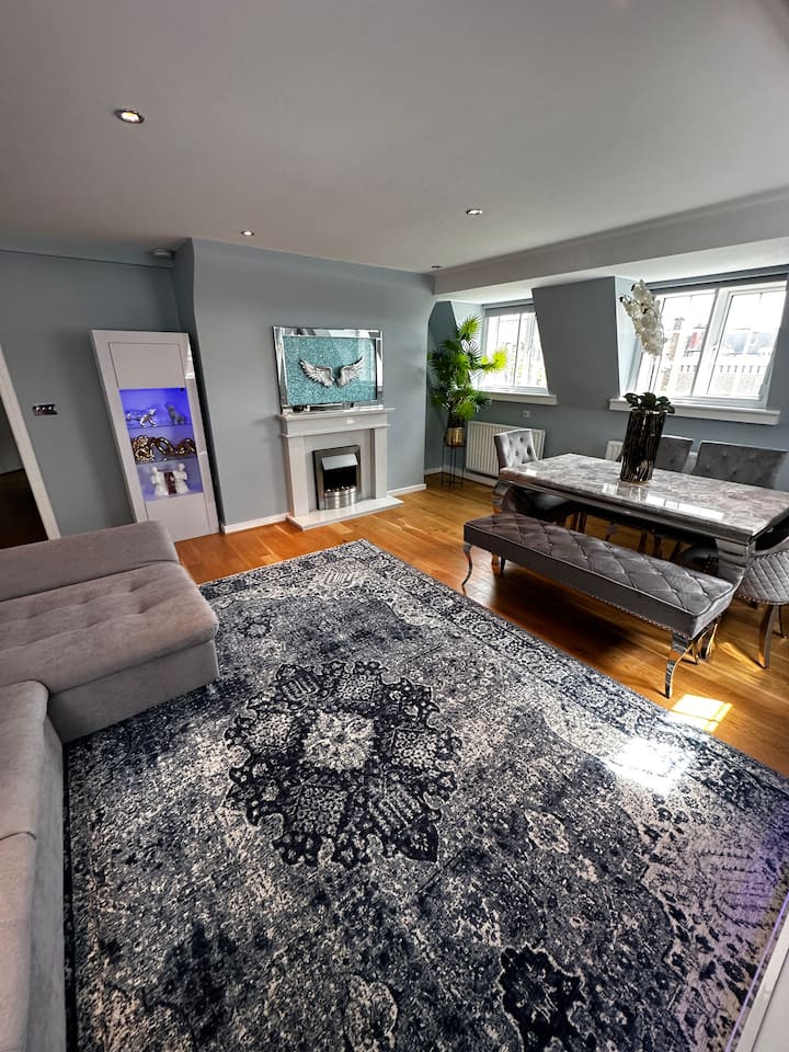 Chelsea One Bedroom Apartment - Chelsea
