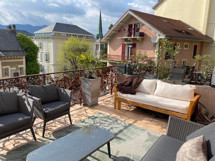 Chambre Avec Un Accès Sur Terrasse Vue Superbe - Aix-les-Bains