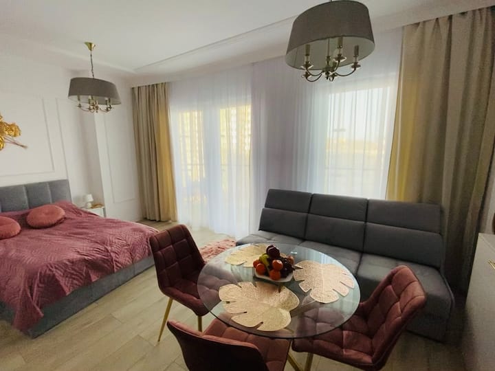 Gustowny Apartament Na Woli - Varsovie