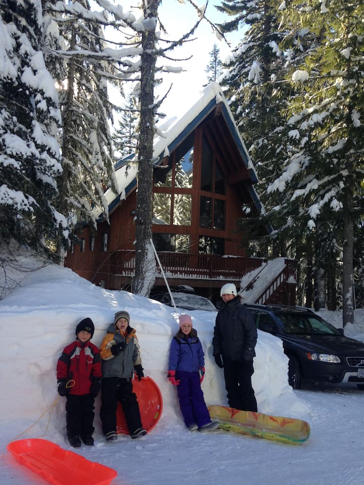 The Heart Of Outdoor Recreation - Government Camp, OR