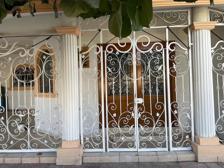 Cómoda Y Céntrica Casa 6 Personas - Torreón