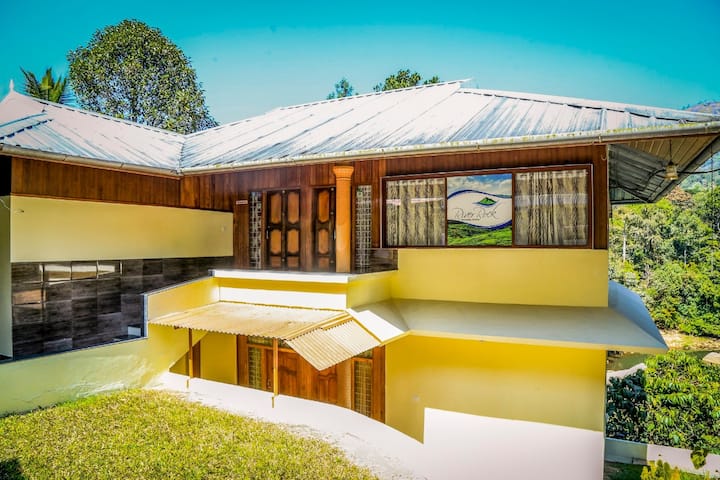 River Rock Munnar - Munnar