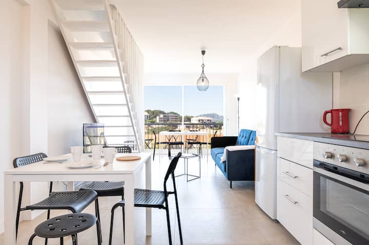 Giens - Apt T5 - Vue Mer Et Salins, Refait à Neuf - ポルクロール島