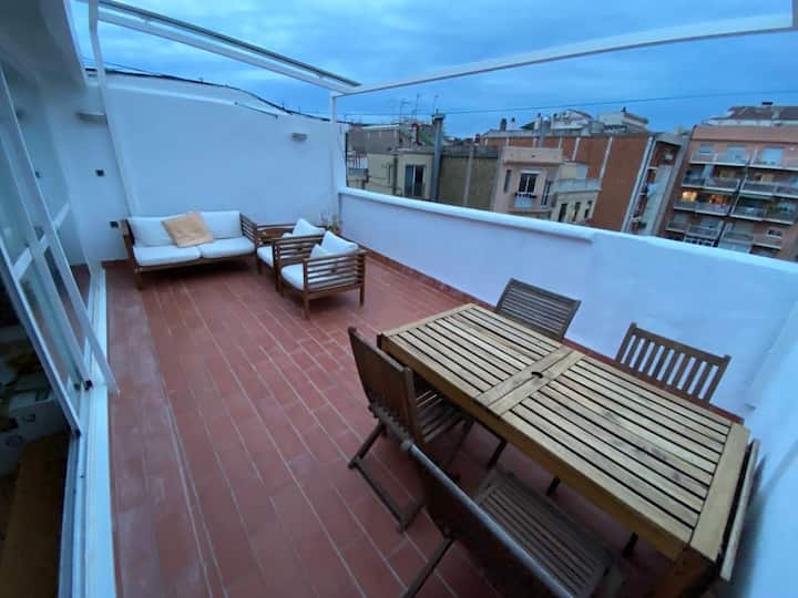 Sunny Roof-top Flat With Amazing Terrace - Barcelona