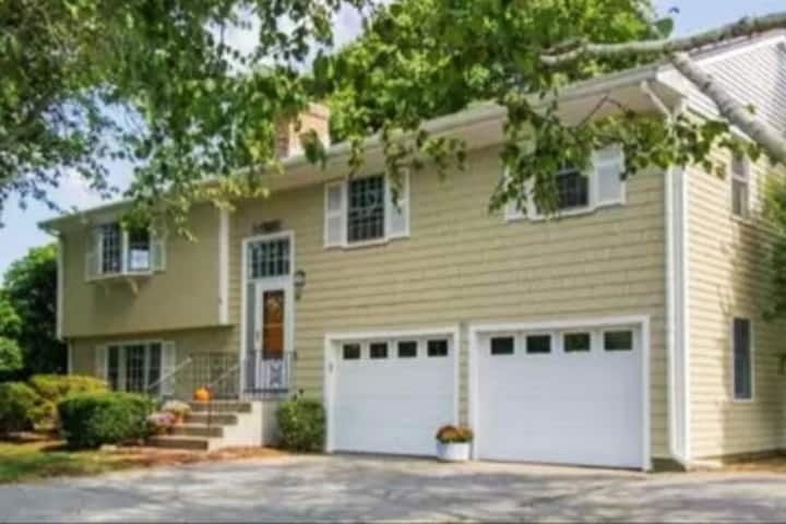 Beautiful House Near Beach And Castle Hill - Newport, RI