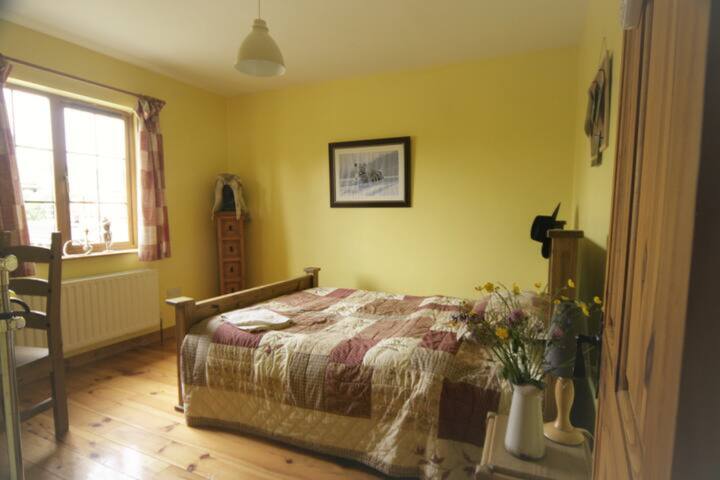 Cosy Room At Glamping Farm - Bundoran