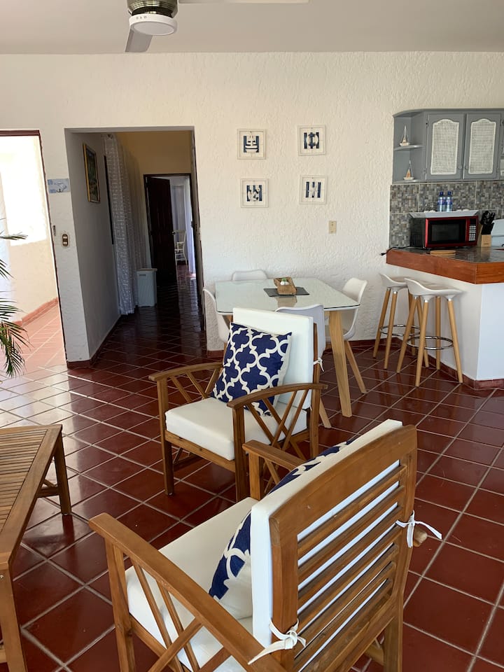 A Un Minuto De La Playa - Puerto Plata