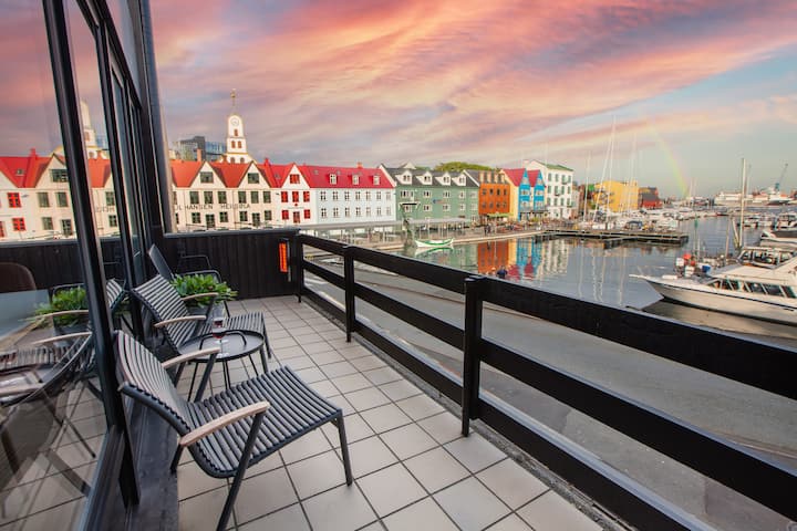 Stunning Marina View | City Center - Faroe Islands