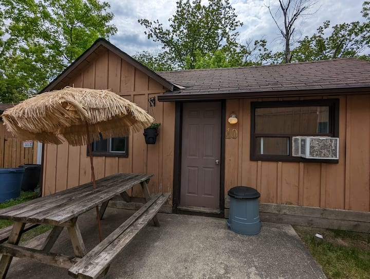 Tiny Wood Cottage #10 - Wasaga Beach