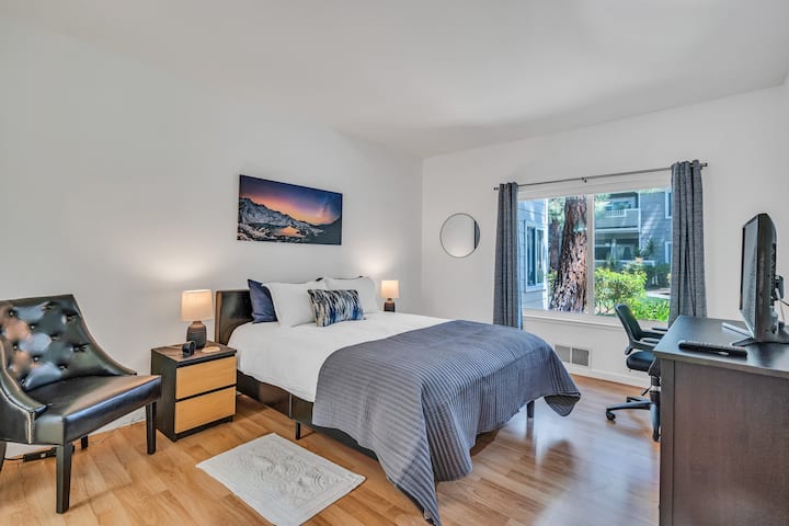 2 Master Suites, Garage + Spot, Netflx, Wi-fi, W/d - San Ramón, CA