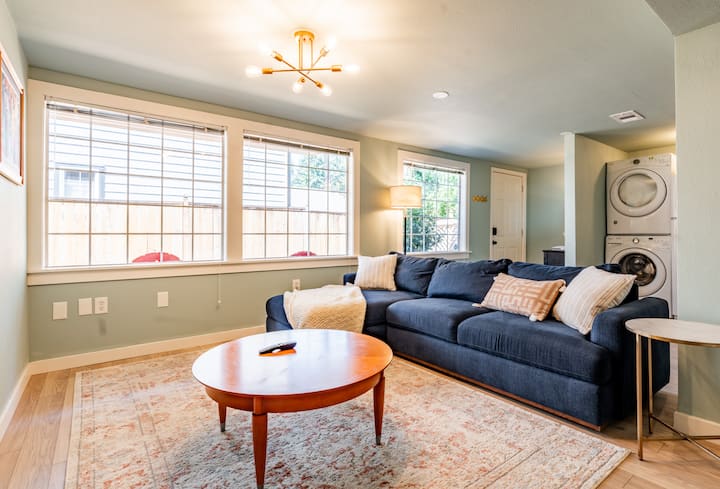 No Fees | Kid-friendly | Fast Internet | W/d - Tacoma, WA
