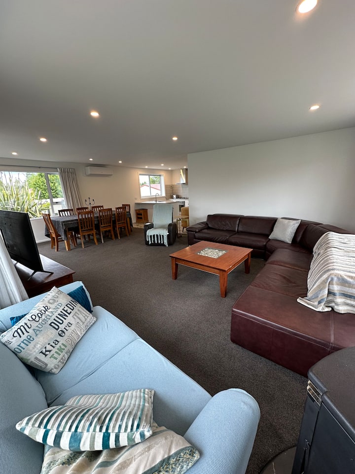 Glencairn Getaway - Free Wifi- Newly Renovated - Twizel