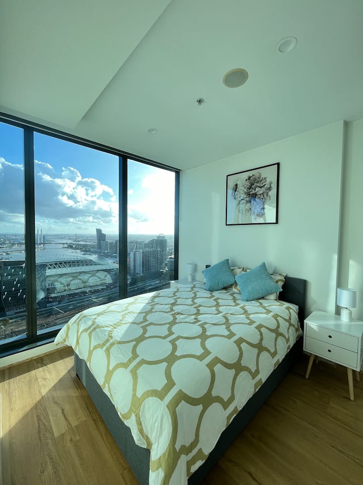 Skyline View Cbd Apartment At Spencer St - Melbourne