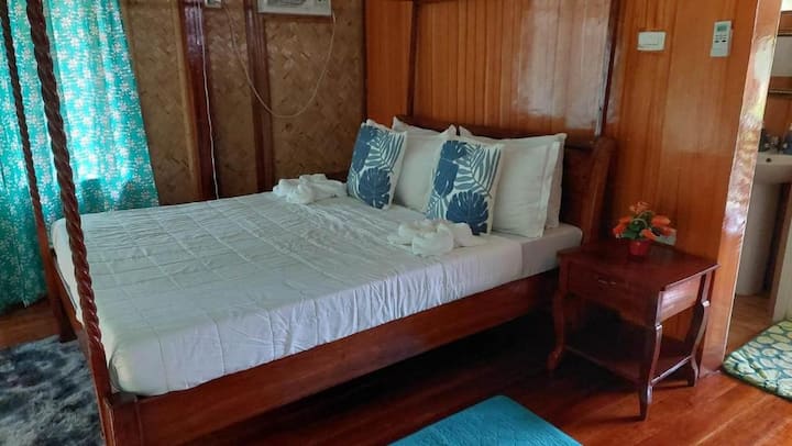 Beachfront Cabin At La Tranquilidad Beach Resort - El Nido