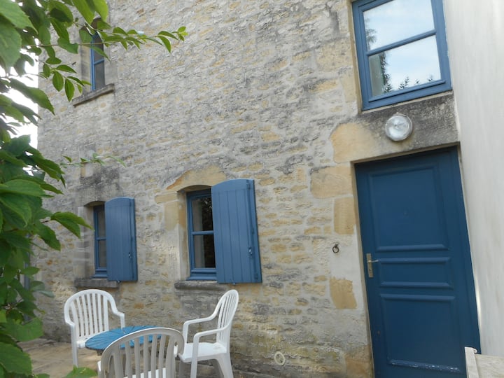 Maison De Poupée Au Calme - Bernières-sur-Mer