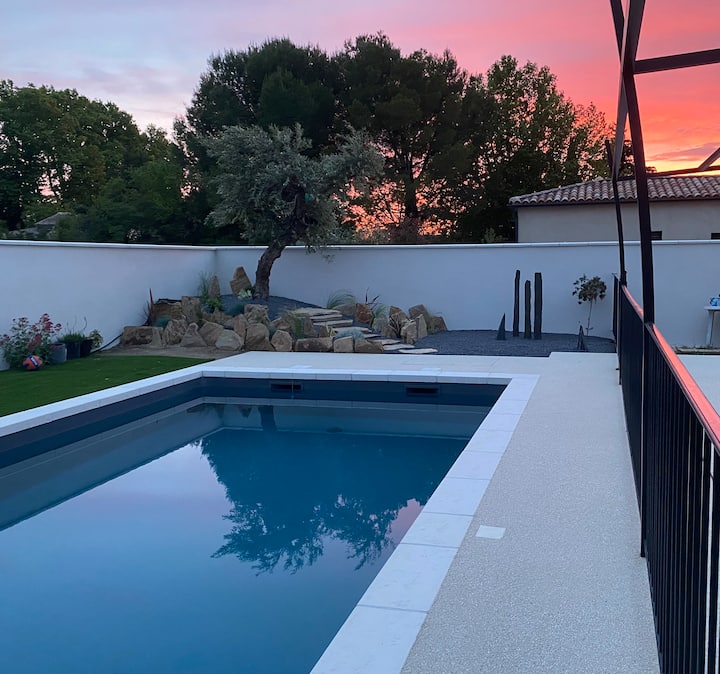 Villa Avec Piscine, Isle-sur-la-sorgue, Vaucluse - Cavaillon