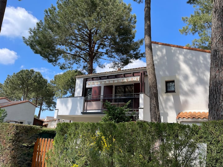 Appartement Proche Du Centre Pour 5 Personnes - La Palmyre