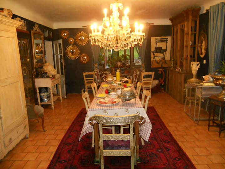 Chambres D'hôtes à La Ferme De La Dorvallière - Collonges-la-Rouge