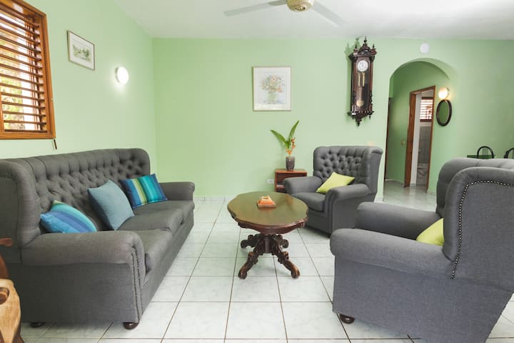 Playa Bonita Villa 2br With Ac And Garden - Dominican Republic