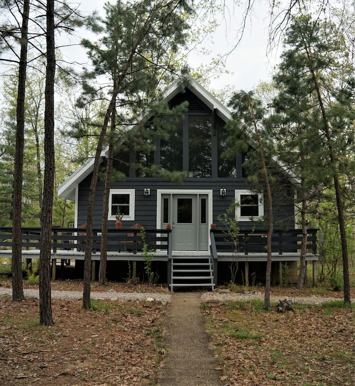 Pine Ridge Cabin - Clearwater Lake, MO