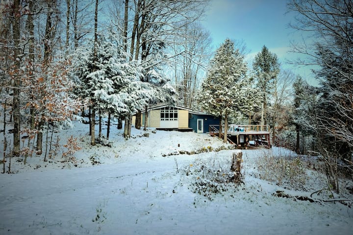 Vue Sur Le Lac, Charme Rustique & Confort Douillet - Val-des-Monts