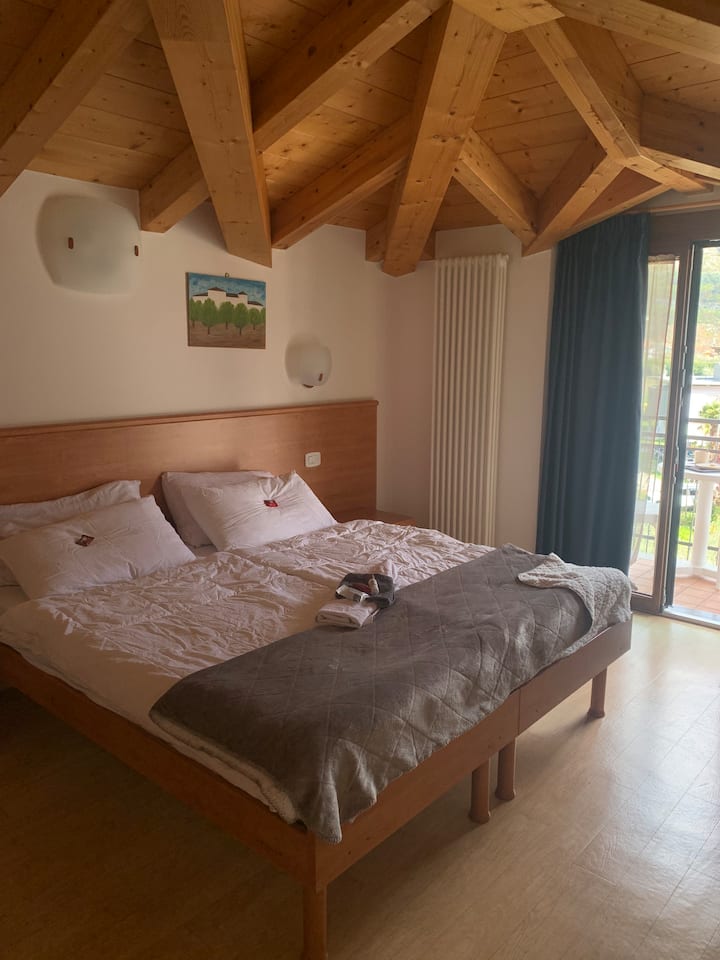Stanza Stivo - Viacolventorooms - Limone Sul Garda