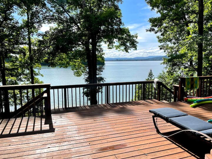 Pet Friendly Lake House With Boat Dock. - Norris Lake, TN