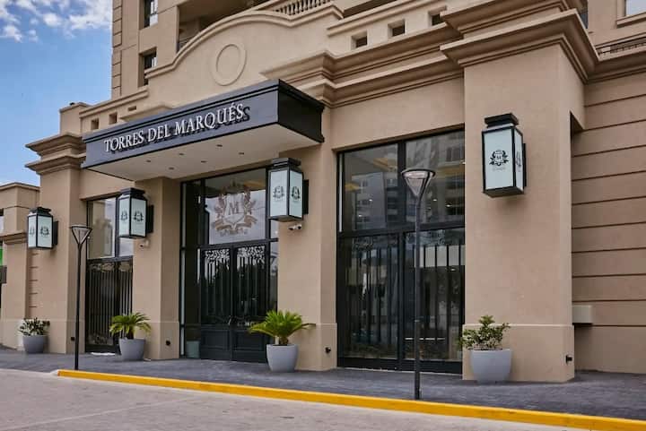 Luminoso, Insuperables Vistas. - Argentina