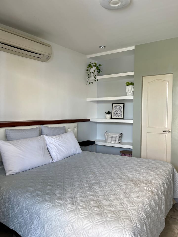 Villa Staycation At Marilao, Bulacan - 