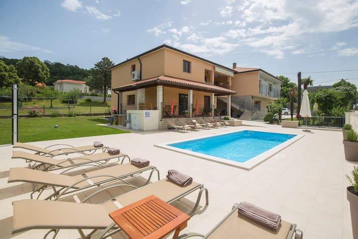 App Ivana 2 - First Floor - Labin