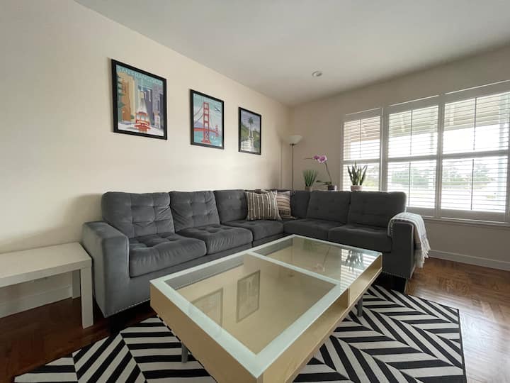 Mariposa Home - Daly City, CA