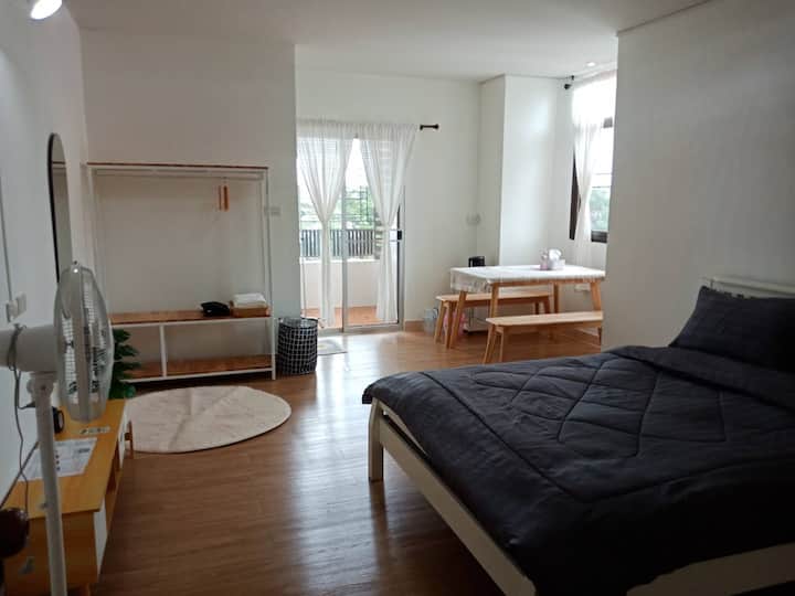 The 7th Floor (Minimal Style Fan Room, No Aircon) - Chiang Mai
